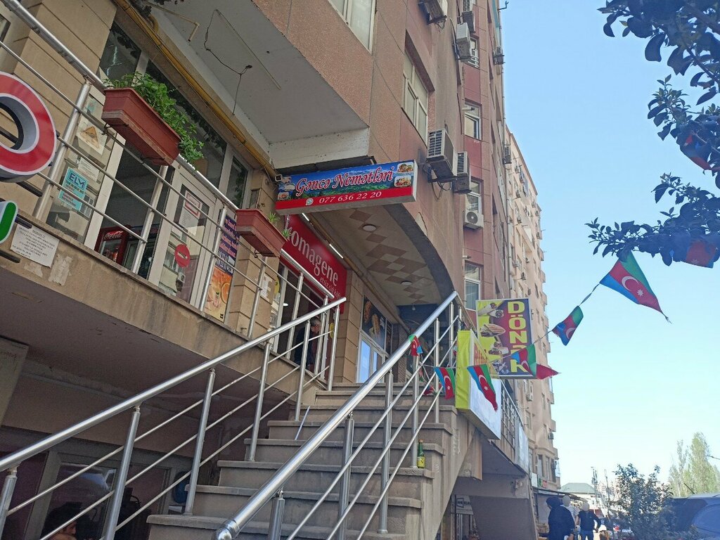Market Gəncə Nematlari, Bakü, foto