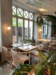 Groza (Mira Avenue No:4Б), restoran  Kostroma'dan