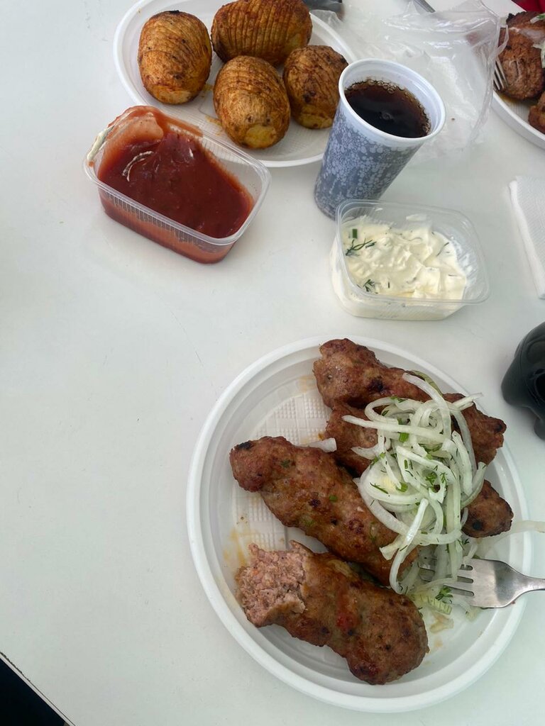 Kafe Шашлык Хайат, Novoçerkassk, foto