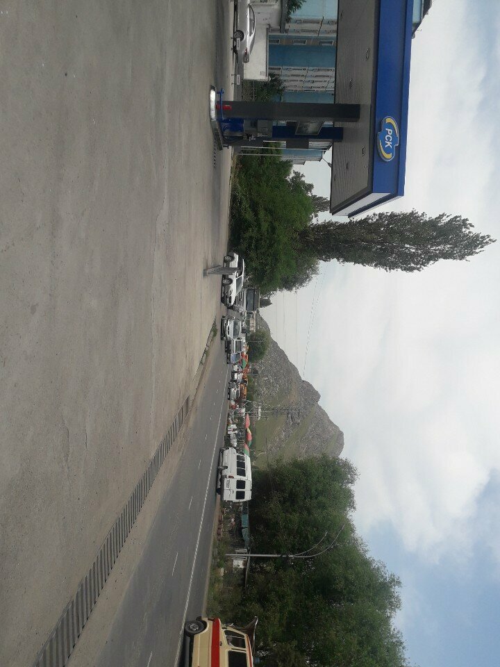 Benzin istasyonu Rsk, Osh, foto