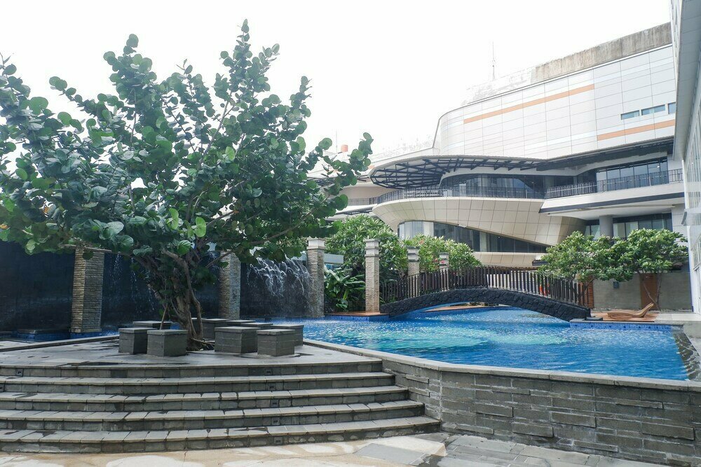 Otel Serene Exclusive Modern Studio Apartment At Grand Sungkono Lagoon, Surabaya, foto