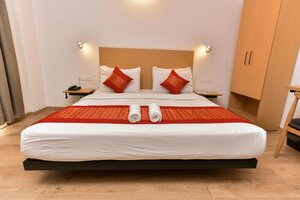 Hotel Luxury Stay (State of Haryana, Gurugram District, City of Gurugram, sektor 38), otel