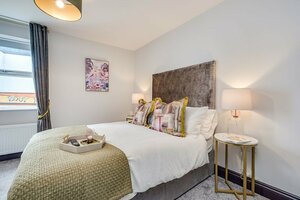 Central Belfast Apartments: Botanic (Northern Ireland, County Antrim, Belfast, University Road), otel  County Antrim'den