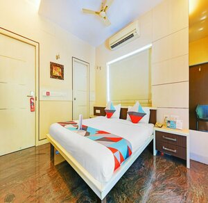 Fabexpress B Zone (State of Tamil Nadu, Chennai), otel  Chennai'den