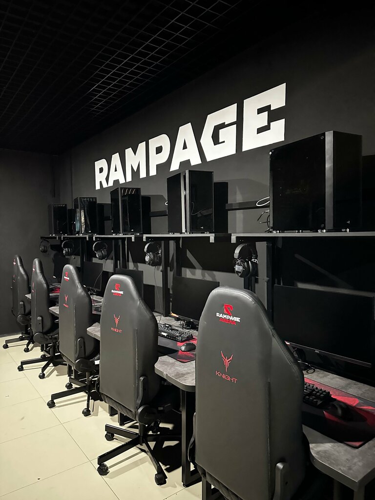 Bilgisayar kulübü Rampage Arena, Belogorsk, foto