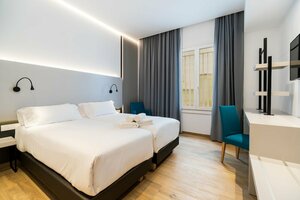 Dormos Hotel (Calle Mirador No:3, Cadiz), otel  Cadiz'ten