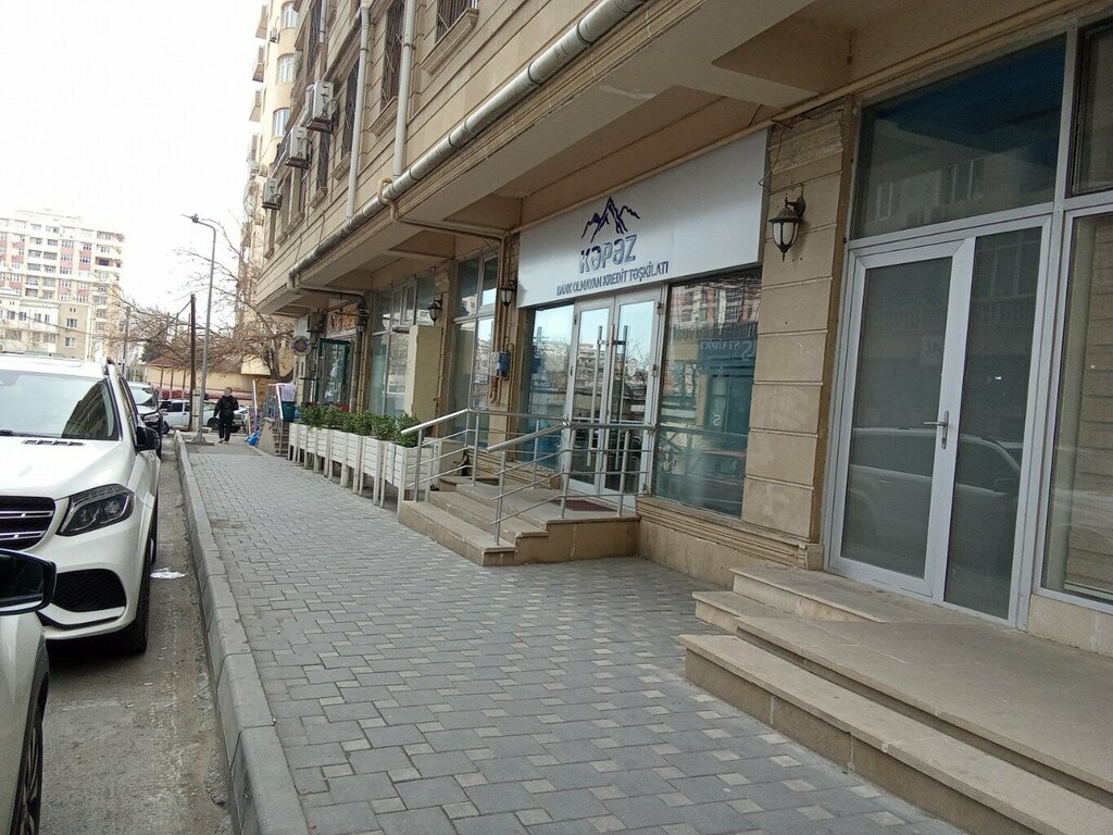 Banka dışı mevduat ve kredi kuruluşu Kəpəz, Bakü, foto
