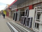 Win Klaus (Vunqtau Street No:58), kapılar  Bakü'den