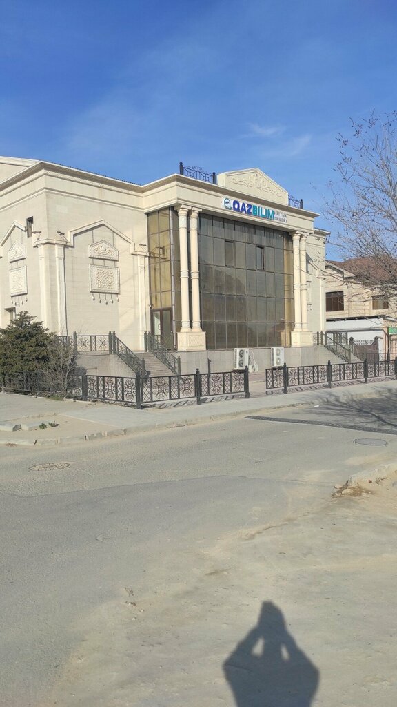 Lise Qazbilim, Aktav, foto