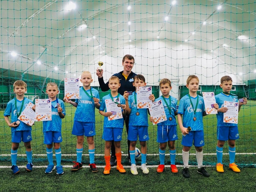Spor kulüpleri Зенит Чемпионика, Tver, foto
