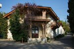 Villa 4 (улица Батурина No:44, корп. 4, посёлок городского типа Ливадия), otel  Kırım Cumhuriyeti'nden