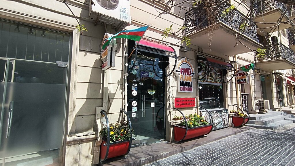 Restoran Flame Manqal Doner, Bakü, foto