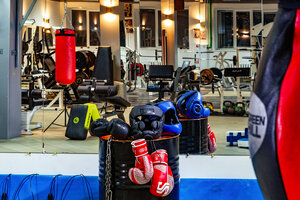 Zdorovie (ulitsa Lenina No:118), fitness kulüpleri  Serov'dan