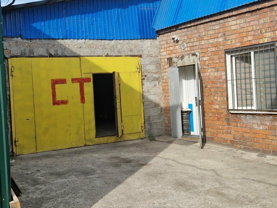 Araç bakım malzemeleri Laboratoriya prozrachnykh far, Öskemen (Ust‑Kamenogorsk), foto