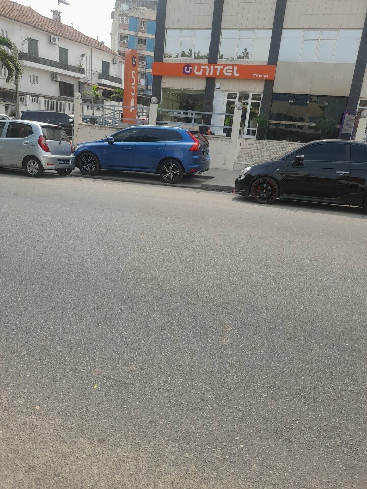 Cep telefonu ve aksesuarları satış mağazaları Unitel, Loanda, foto