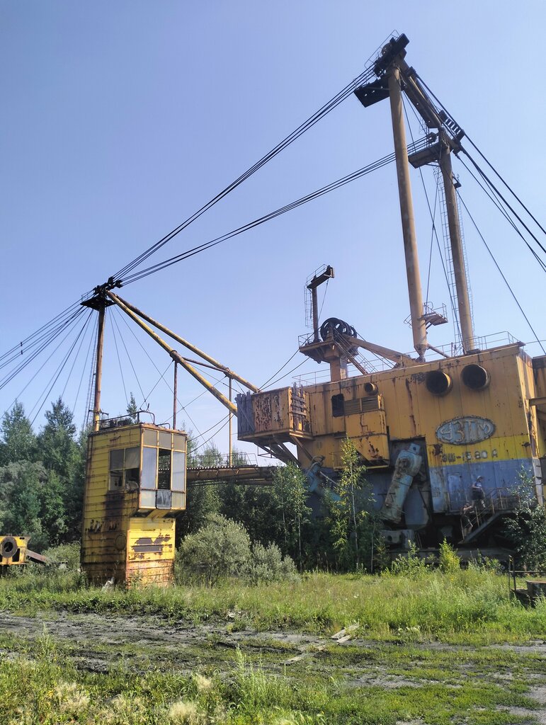 Teknoloji anıtı Экскаватор шагающий, İrkutskaya oblastı, foto