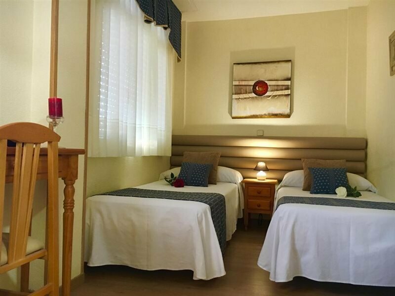 Otel Hostal Cuatro Canos, Madrid, foto