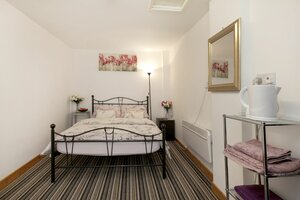 Garden house Self contained Annexe (England, Nottingham, Nottingham), otel  Nottingham'dan