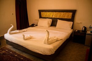 Rococco Ashvem Resort (Goa, North Goa County, Pernem Subdistrict, Town of Mandrem), otel  Goa'dan