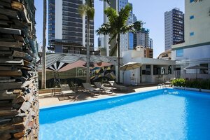 Santa Inn Hotel (Estado de Santa Catarina, Balneário Camboriú), otel  Balneario Camboriu'dan