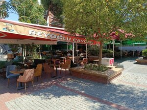 Beyoğlu Çaycısı (Bahriye Üçok, 1762. Sk. No:11/A, 35600 Karşıyaka/İzmir), kafe  İzmir'den
