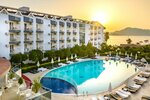 Luna Beach Deluxe Hotel (Muğla, Marmaris, Şehit Polis Memuru Mehmet Çetin Cad., 24), otel  Marmaris'ten