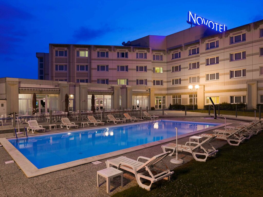 Otel Novotel Bourges, , foto