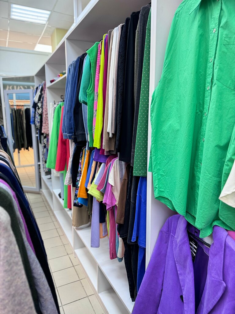 Giyim mağazası Feshelen, Svetlahorsk, foto