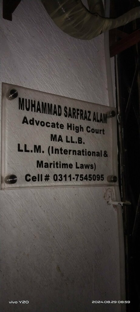 Avukatlar Muhammad Sarfaraz Alam, Islamabad, foto