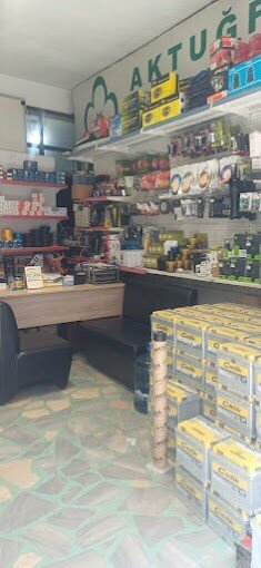 Otomobil yedek parçaları Aktuğ Fırat Oto Yan Sanayi, Bursa, foto