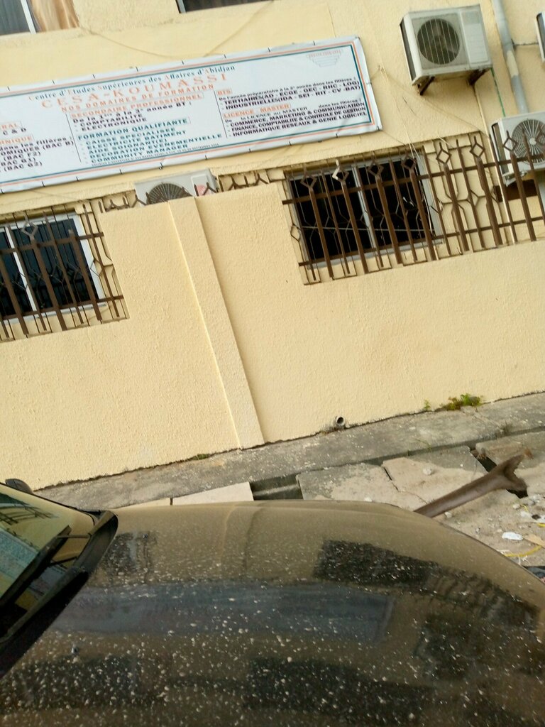 Ortaokul Groupe Cofe Cesa, Abican, foto