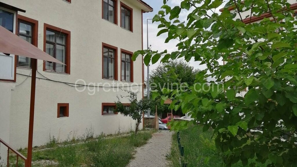 Resort oteller, tesisler Çat Öğretmenevi ve Akşam Sanat Okulu, Çat, foto