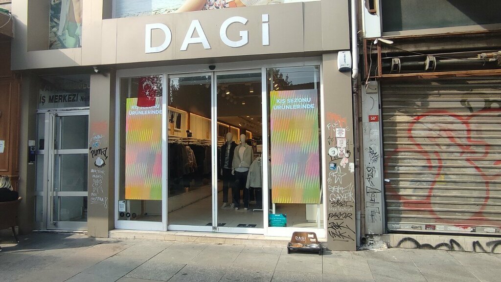 Giyim mağazası Dagi, İstanbul, foto