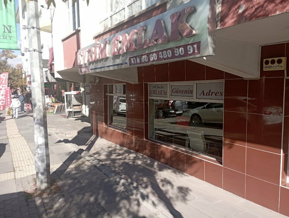 Emlak ofisi Evrim Emlak, Ankara, foto