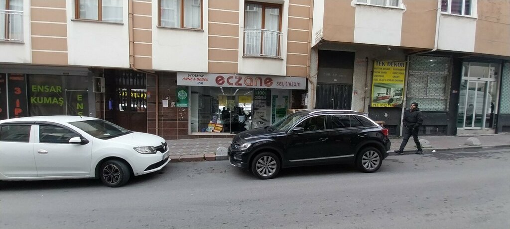 Eczaneler Seyitnizam Eczanesi, İstanbul, foto