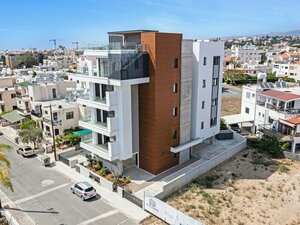 Sanders Olive - Cute 2-bdr Apt With Shared Pool (Paphos), otel  Baf'tan (Paphos'tan)