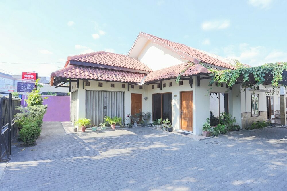 Otel Oyo 1680 Dahlia Guesthouse, Yogyakarta, foto