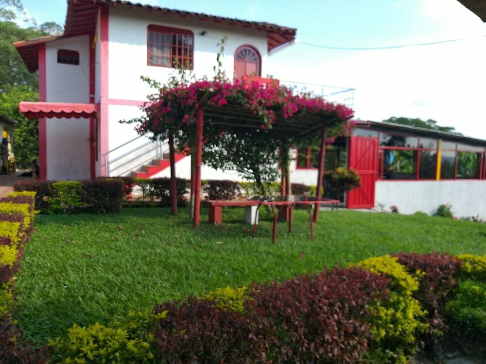 Otel Los Alpes, , foto