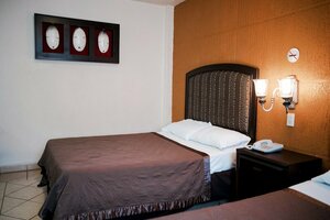 Eh Ejecutivo Urban Hotel (Nayarit, Tepic), otel  Tepic'ten