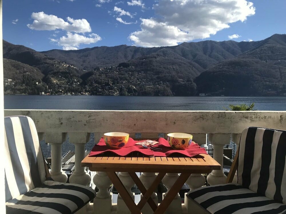 Otel Larius Balcony On The Lake, Lombardiya, foto