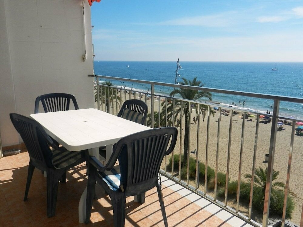 Otel Calafell Torre Sol 7th floor, Katalonya, foto