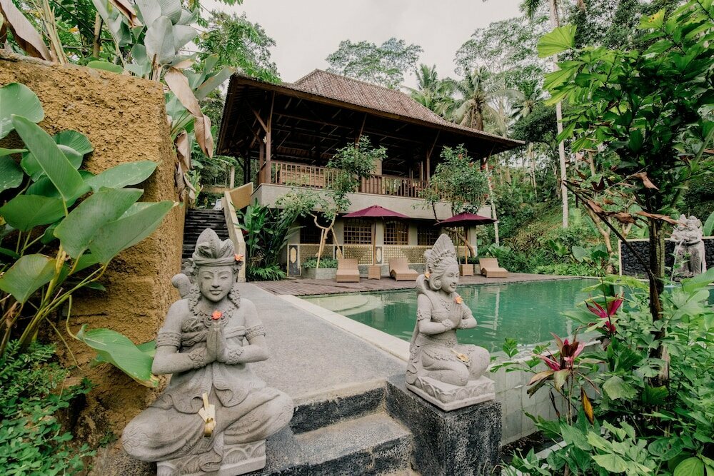 Otel Ajuna Suite Villas Ubud, Bali, foto