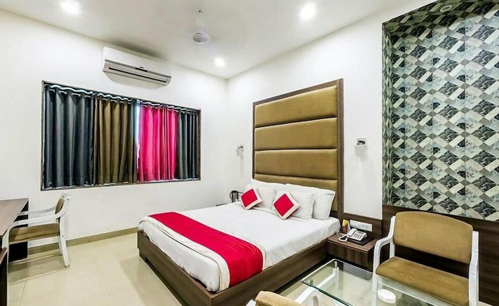 Otel Jk Rooms 109 Hotel Mayur, Maharaştra, foto