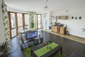 Flora Apartment Centrum (boulevard Bulgaria No:1), otel  Sofya'dan