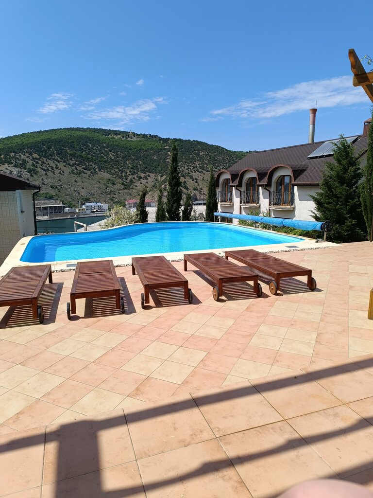 Konuk evi Kiparis, Sevastopol, foto