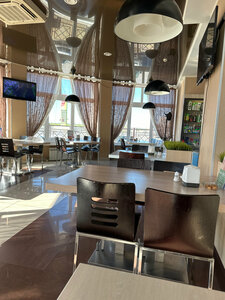 Otel Rvyera (Republic of Tatarstan, Bugulminskiy rayon, Naratlinskoye selskoye poseleniye), kafe  Tataristan'dan