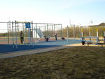 Sports ground (Khanty-Mansi Autonomous Area, Surgut, zhiloy kompleks Kedrovy Log), spor alanı  Surgut'tan
