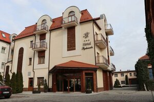 Hotel Rydzewski (Warmian-Masurian Voivodeship, Powiat Ełcki, Ełk, ulica Armii Krajowej), otel  Elk'ten