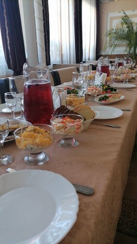 Kafe Отдых, Suhiniçi, foto