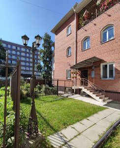Мэри Поппинс (pereulok Shchetinkina No:6/2), manikür-pedikür  Irkutsk'tan